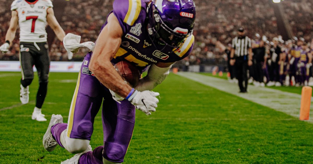 Monster-Signing | US-Star Receiver Horn bleibt ein Viking - VIENNA VIKINGS