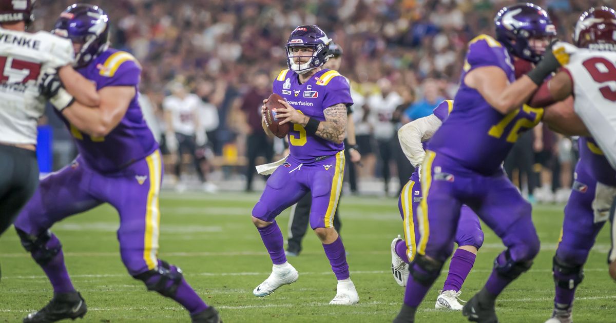 Vikings verlängern mit QB Holmes und WR Toure – ELF VIENNA VIKINGS